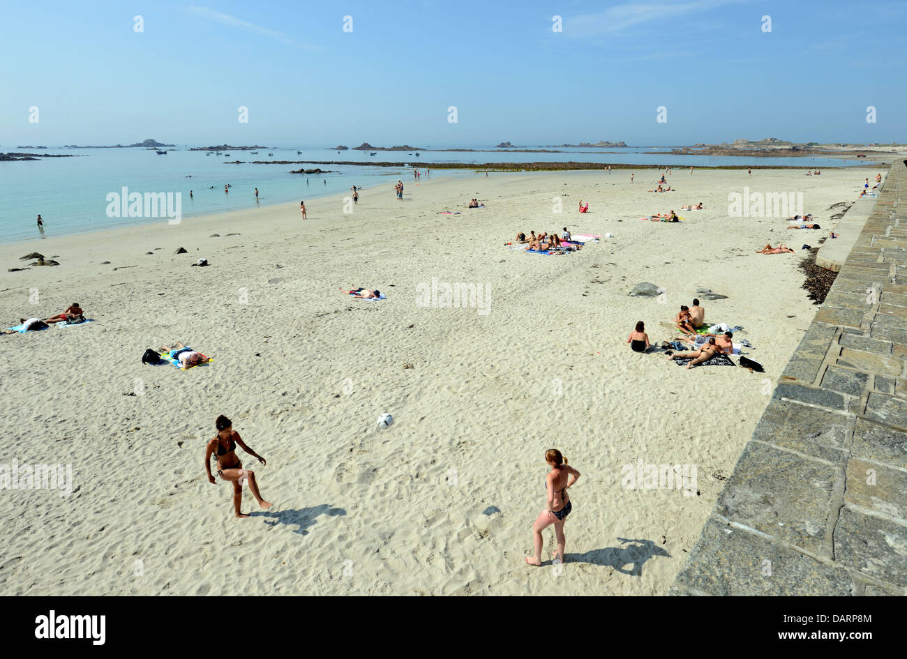 Guernsey beaches hi-res stock photography and images - Alamy