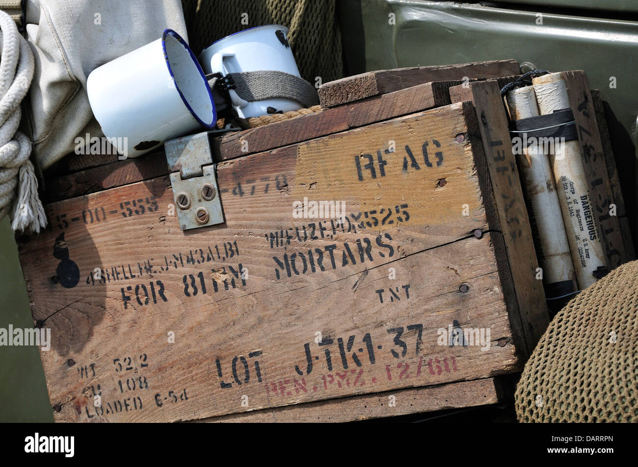 Mortar shells hi-res stock photography and images - Alamy