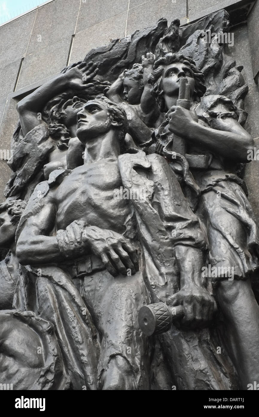 Monument to the Ghetto Heroes in Warsaw, Poland Stock Photo - Alamy
