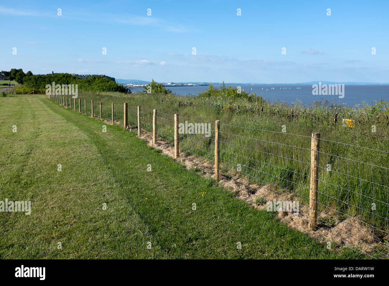 Welsh fencing hi-res stock photography and images - Alamy