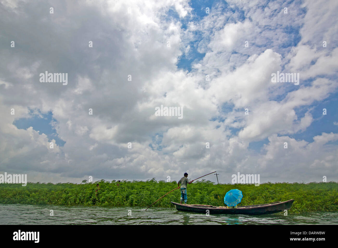 River of bangladesh hi-res stock photography and images - Alamy