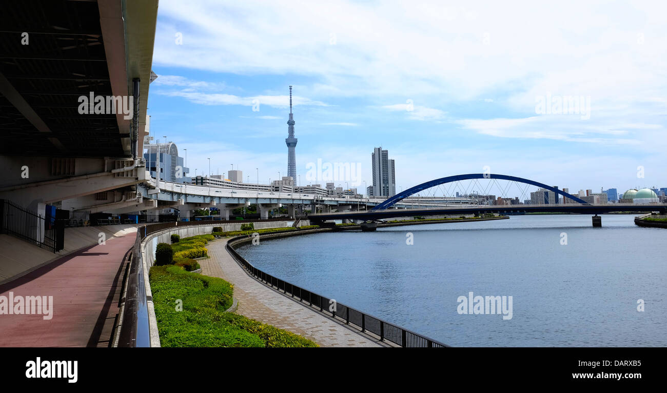 Sumida river and tokyo skytree hi-res stock photography and images - Alamy
