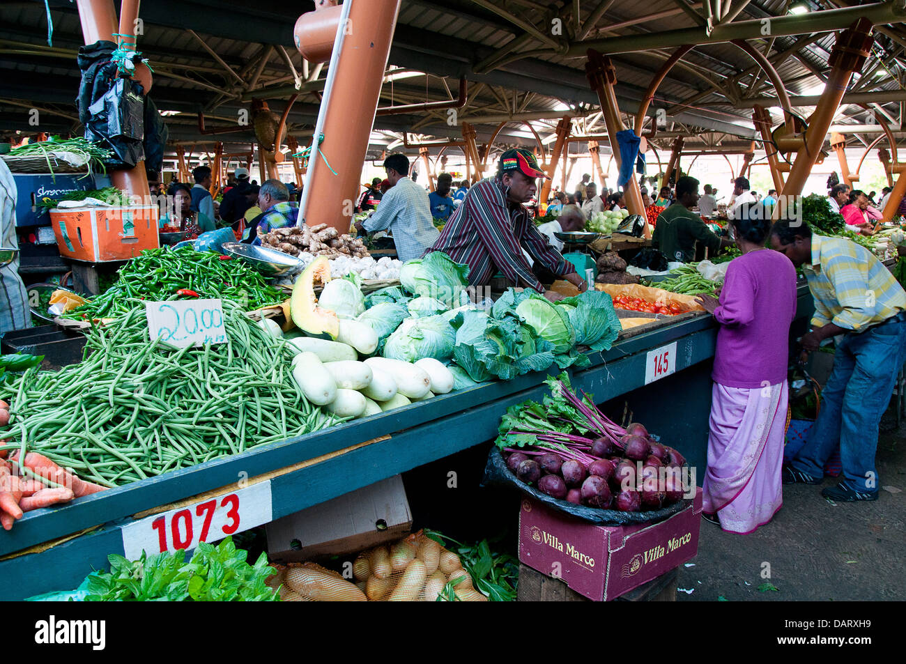 Fresh vegetables on the Mauritian local market in Flacq Stock Photo - Alamy