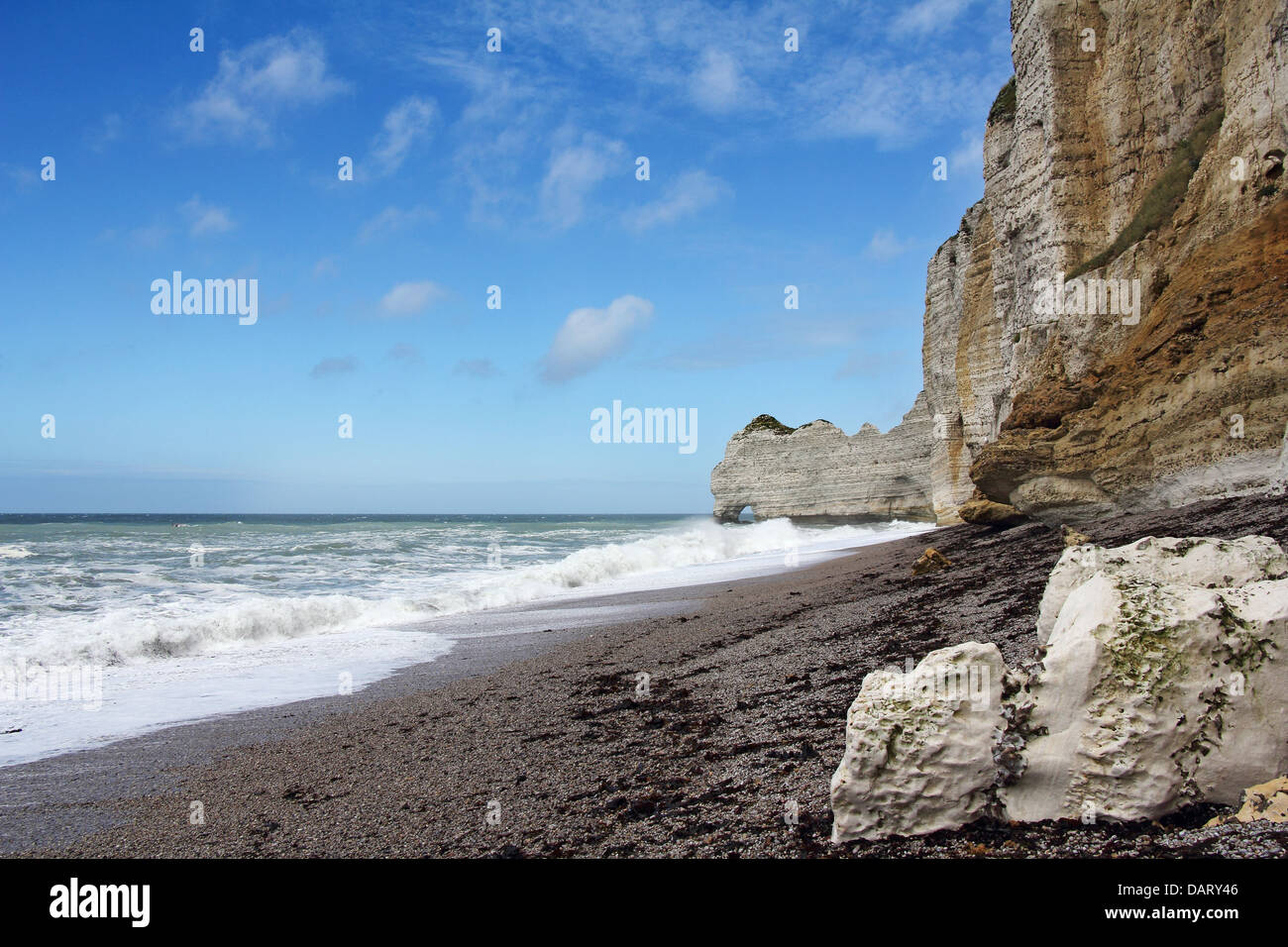Arch stone cliff sea beach hi-res stock photography and images - Alamy