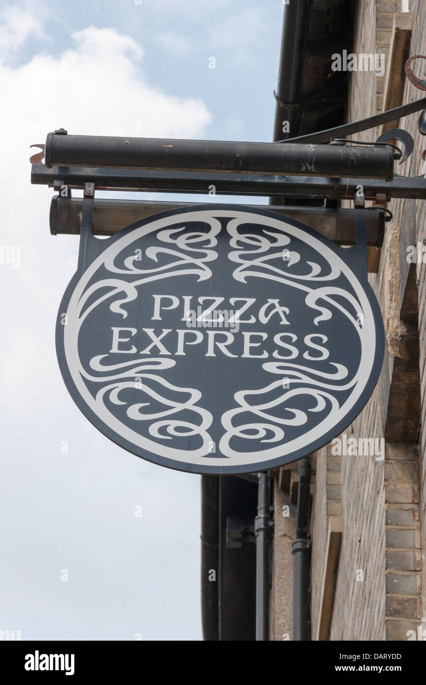 Logo pizza express hi-res stock photography and images - Alamy