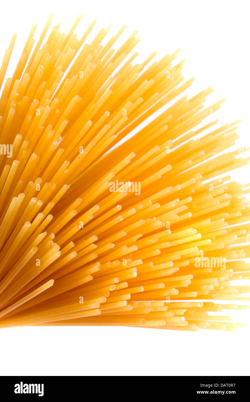 Uncooked spaghetti cutout hi-res stock photography and images - Alamy