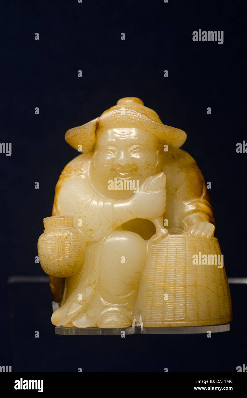 China, Shanghai, Shanghai Museum. Ancient jade collection. Carved jade ...