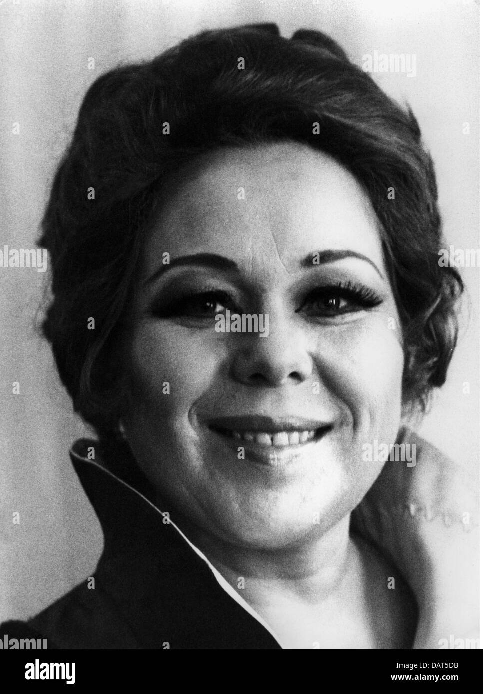 Scotto, Renata, * 24.2.1934, Italian singer, portrait Stock Photo - Alamy