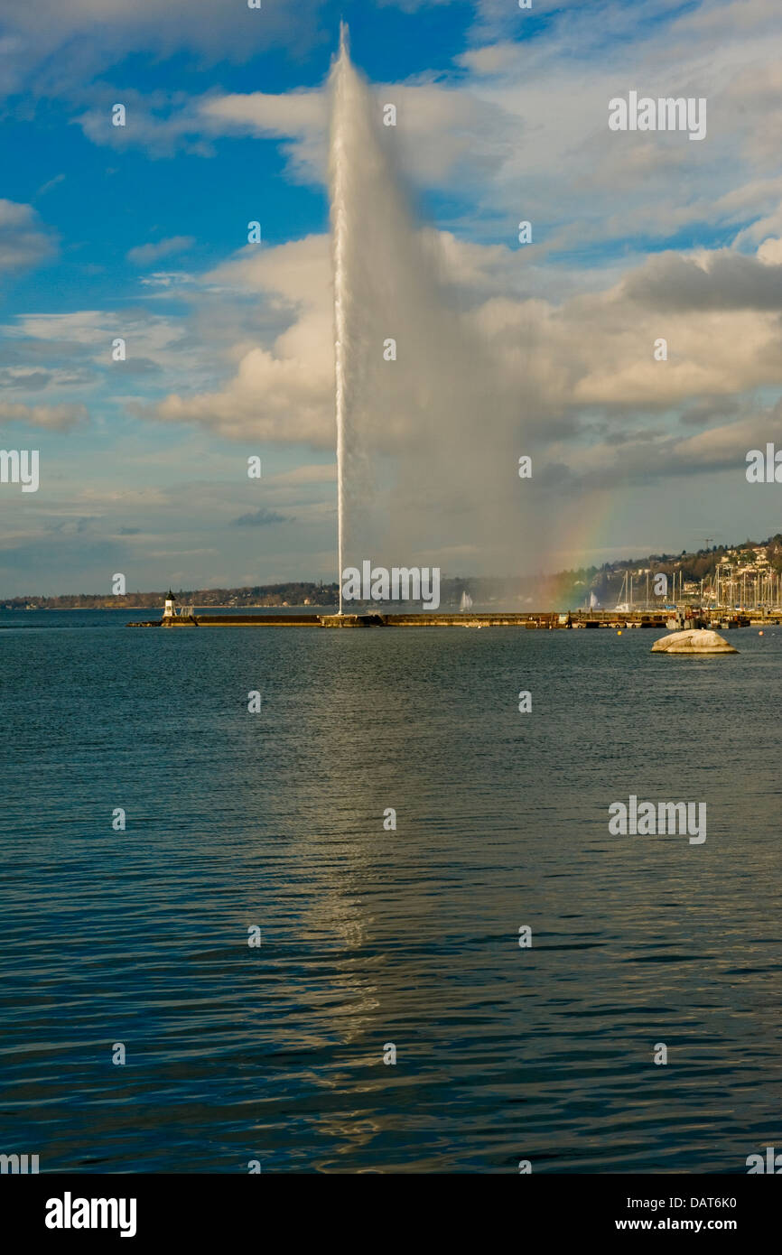 Lake Geneva and the Jet d'Eau, Switzerland Stock Photo - Alamy