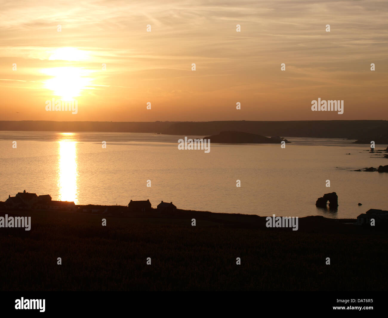 Sunsetting at Thurlestone Rock, Devon, UK Stock Photo - Alamy