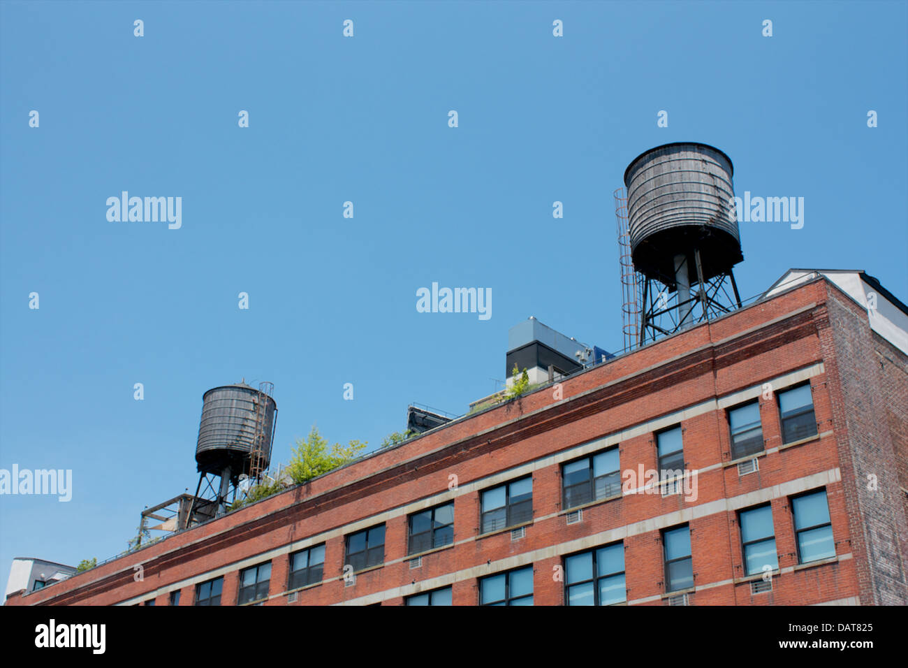 Two water towers hi-res stock photography and images - Alamy