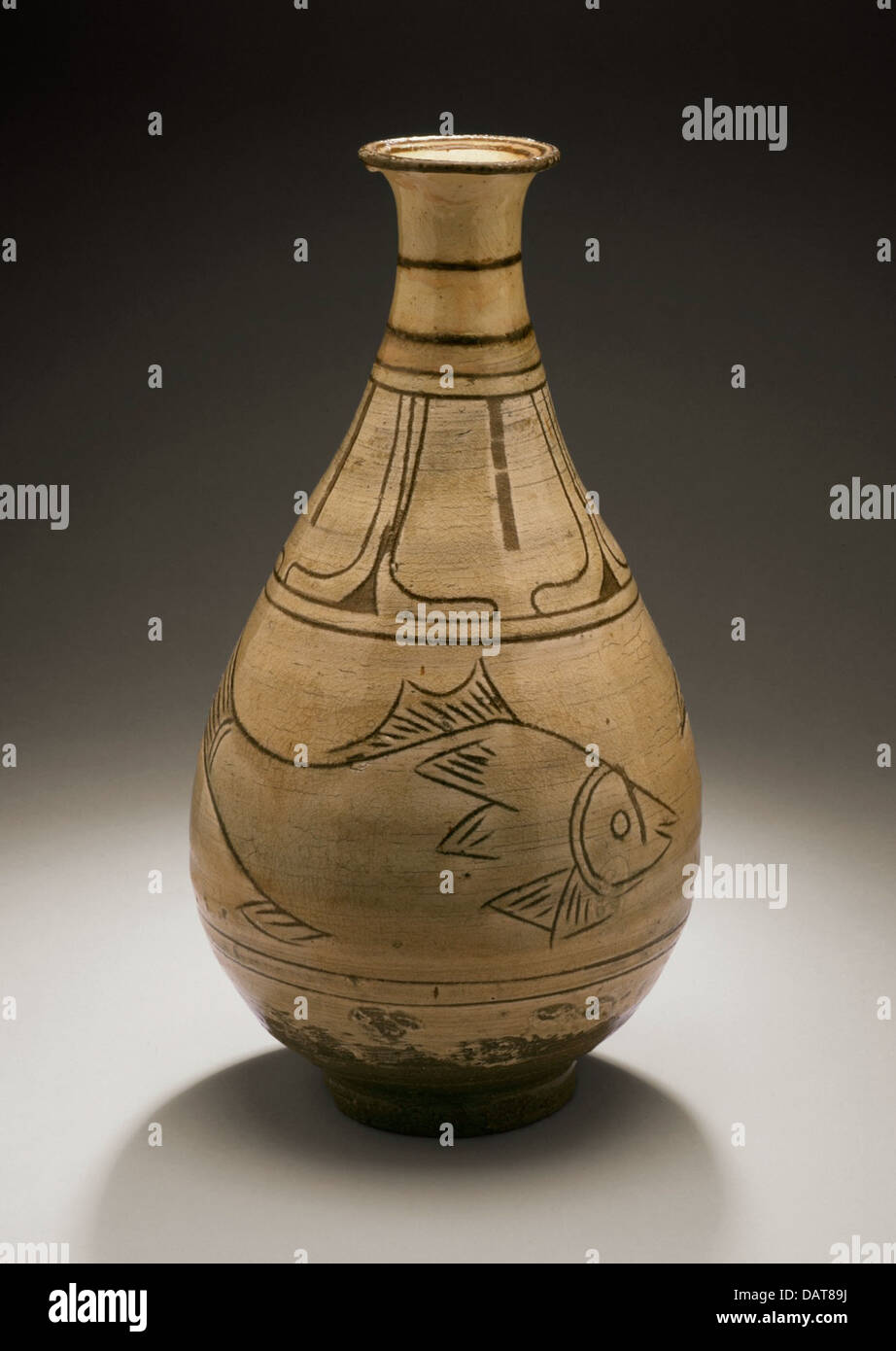 Ancient egyptian art fish hi-res stock photography and images - Alamy