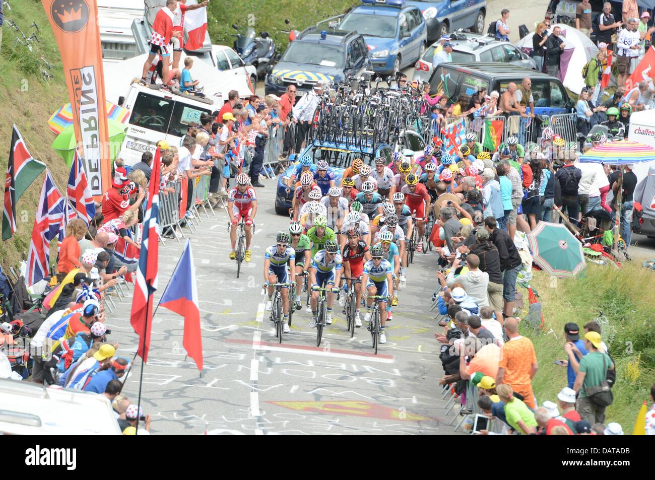 18.07.2013. Gap - L'Alpe d'Huez. 2013 Tour de France cycling. Orica - Greenedge 2013, Impey ...