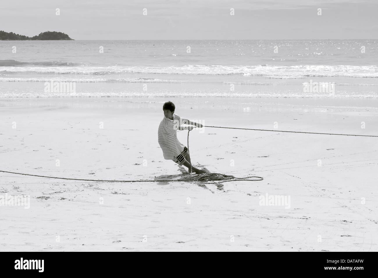 Tow Line High Resolution Stock Photography and Images - Alamy