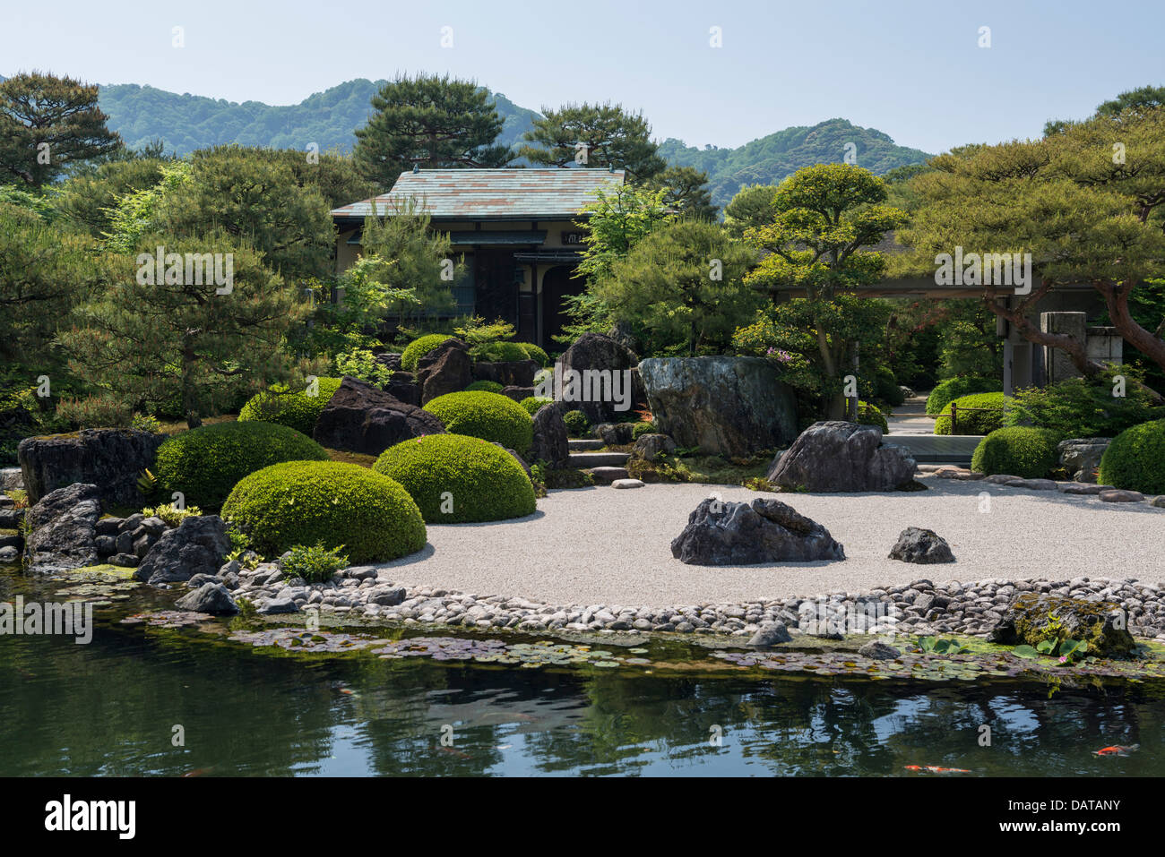 Shimane adachi museum of art hi-res stock photography and images - Alamy
