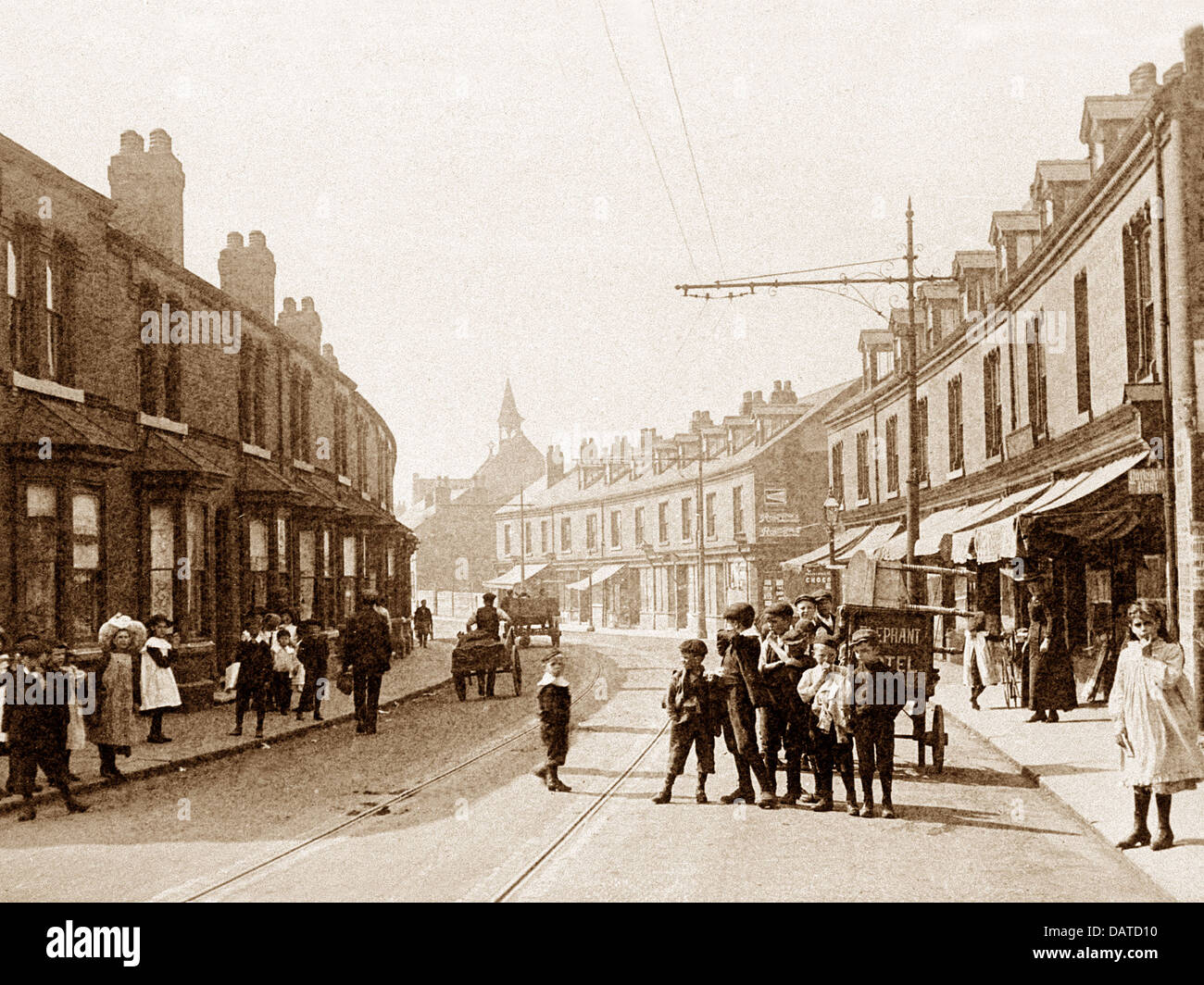 Doncaster Hexthorpe Road early 1900s Stock Photo - Alamy