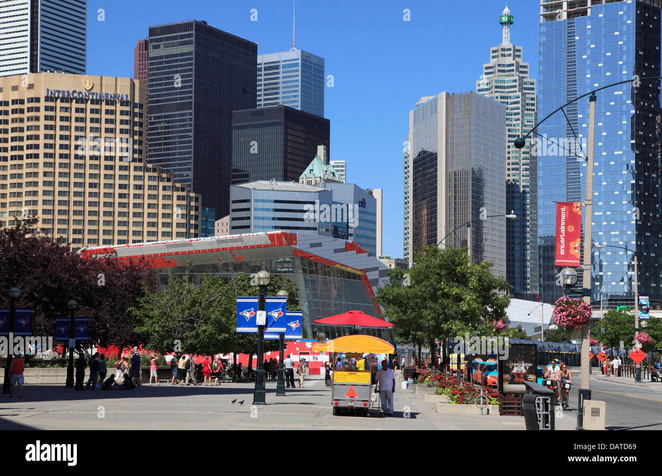 Toronto downtown skyline hi-res stock photography and images - Alamy