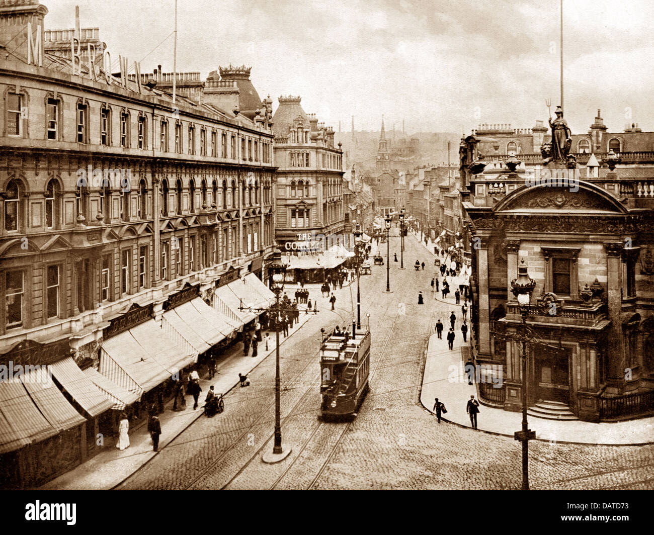 Dundee Murraygate early 1900s Stock Photo - Alamy