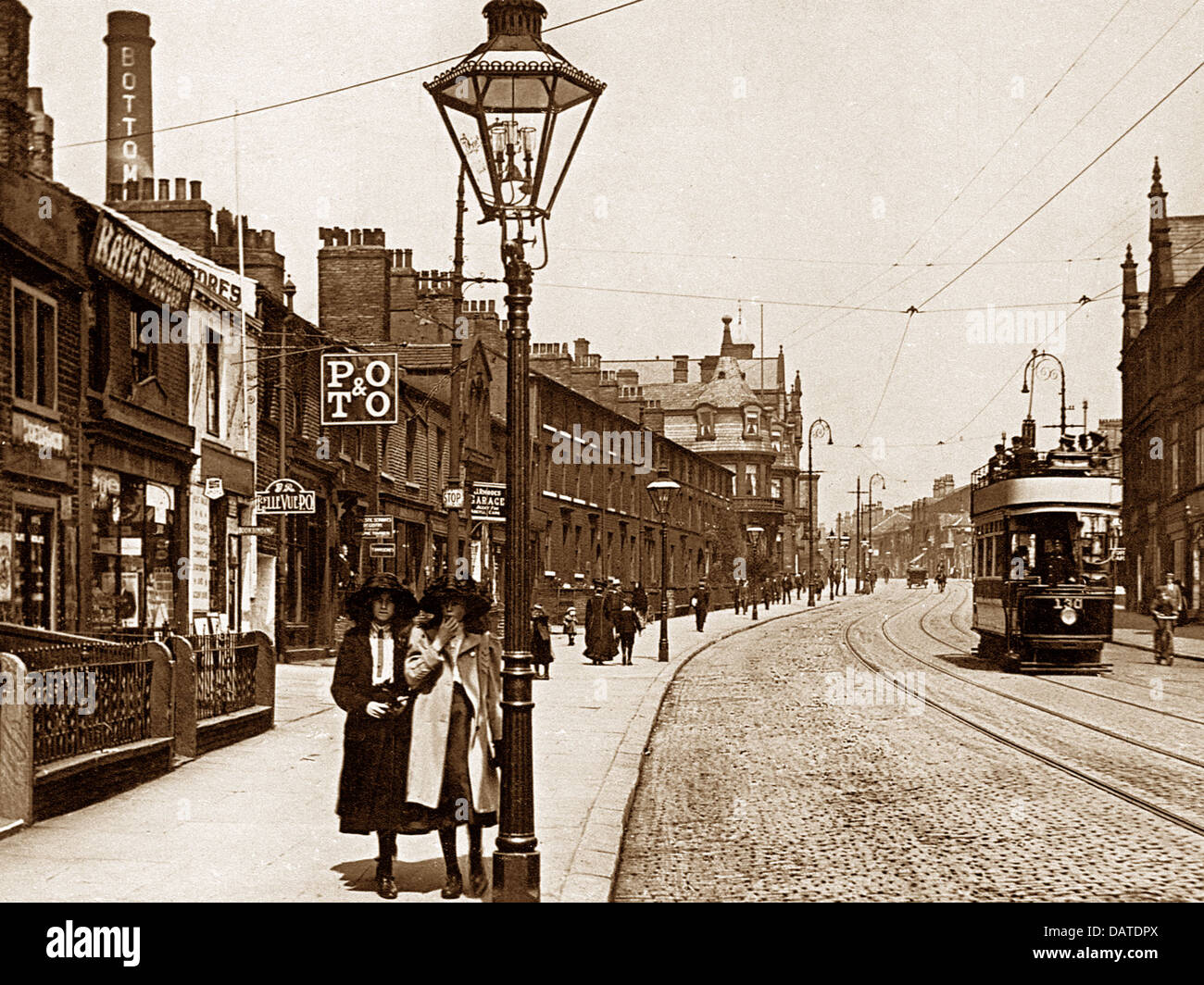 Bradford Manningham Lane early 1900s Stock Photo - Alamy
