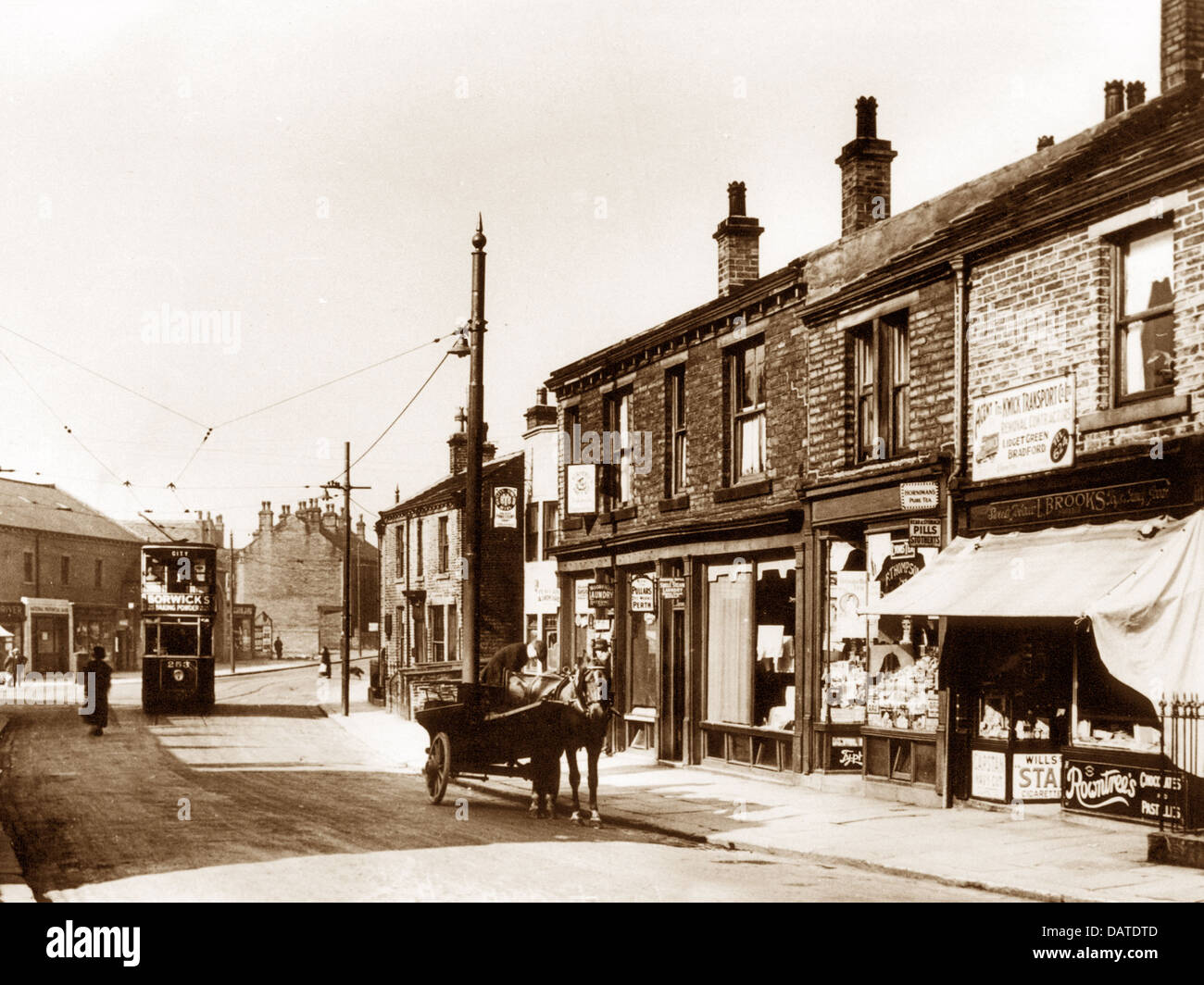 Wibsey High Street Bradford early 1900s Stock Photo - Alamy