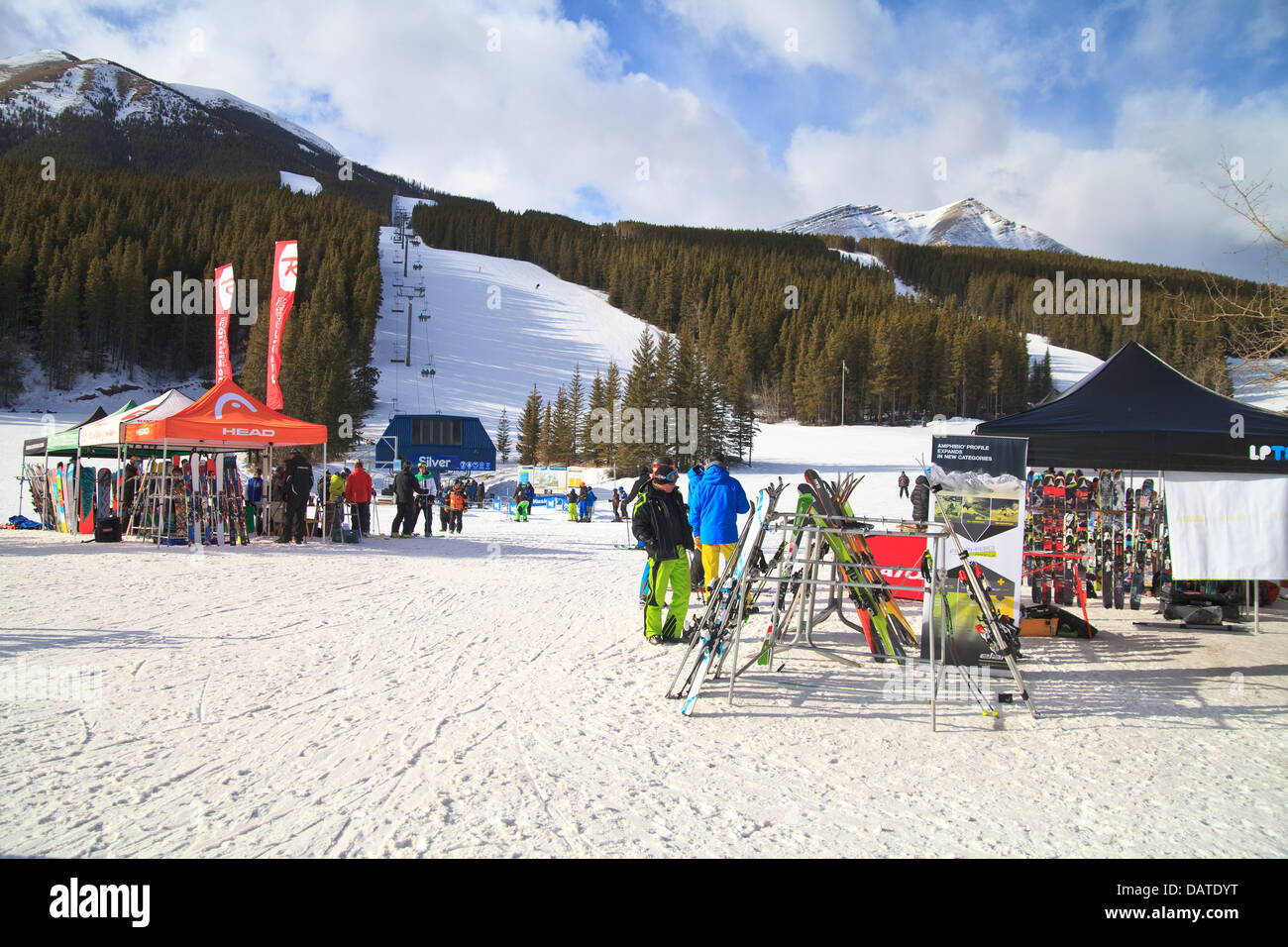 Kananaskis country ski hi-res stock photography and images - Alamy