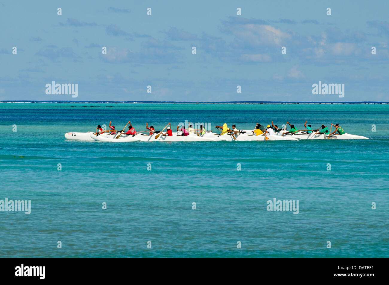 Outrigger canoe cook islands hi-res stock photography and images - Alamy