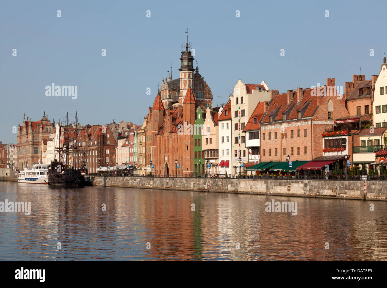 Old town waterfront hi-res stock photography and images - Alamy