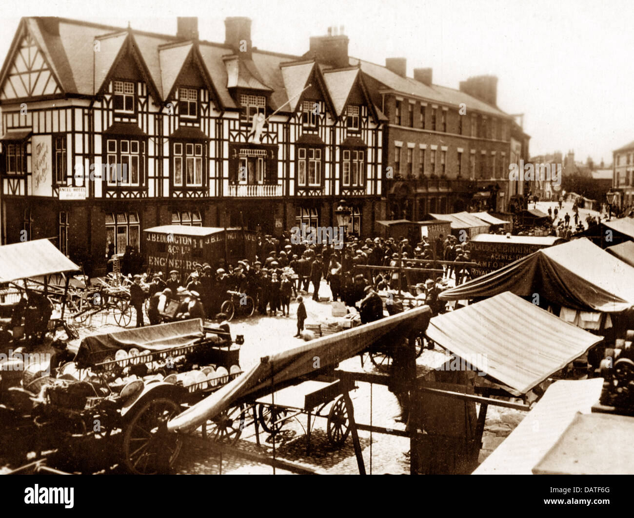 Brigg Market Day early 1900s Stock Photo - Alamy
