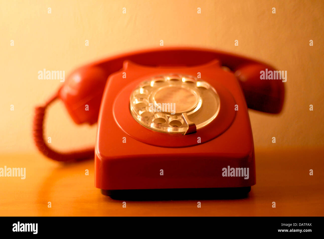Old telephone 1960s hi-res stock photography and images - Alamy