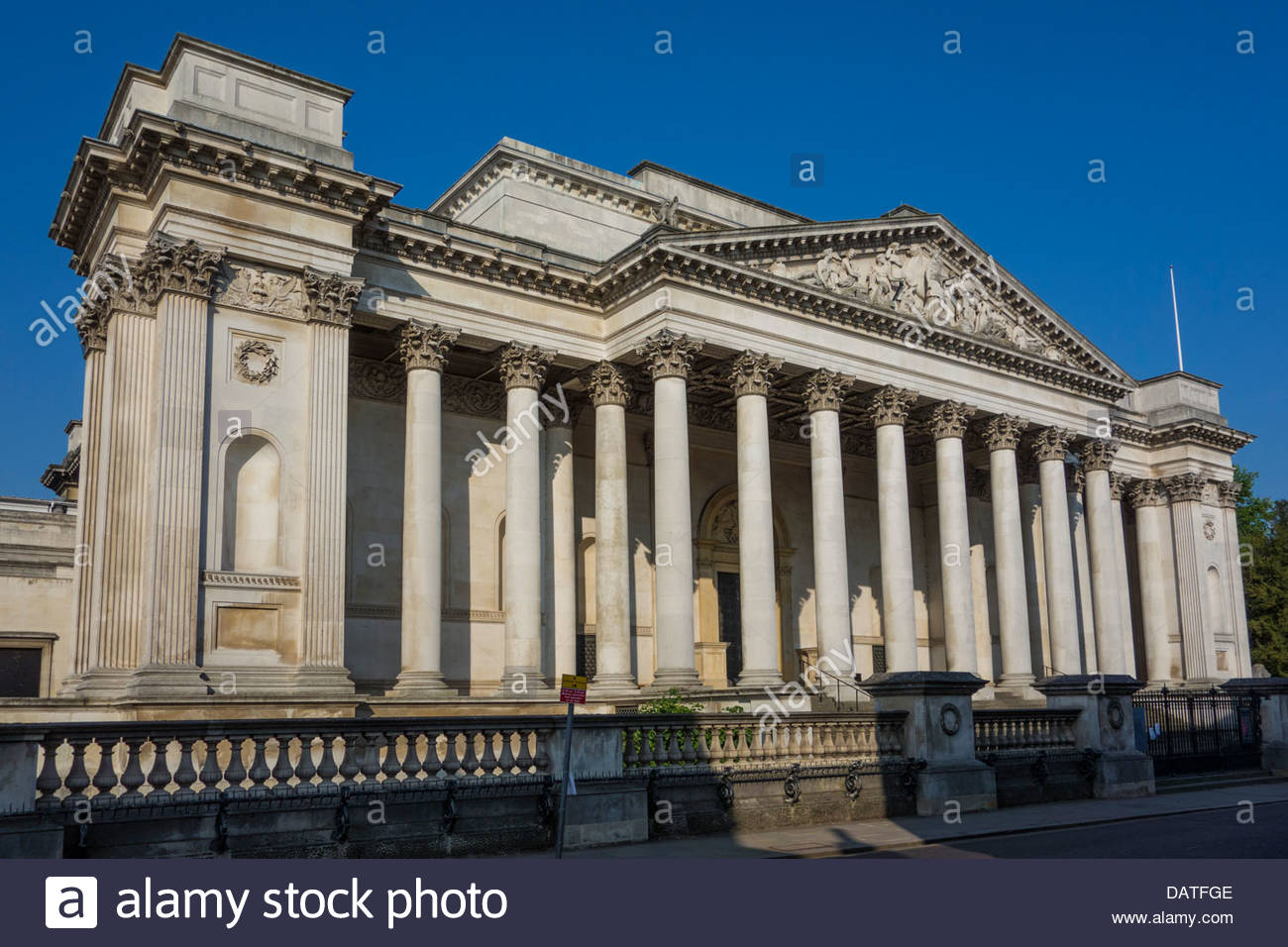 Cambridge Architecture Fitzwilliam Museum Stock Photos & Cambridge Architecture Fitzwilliam ...