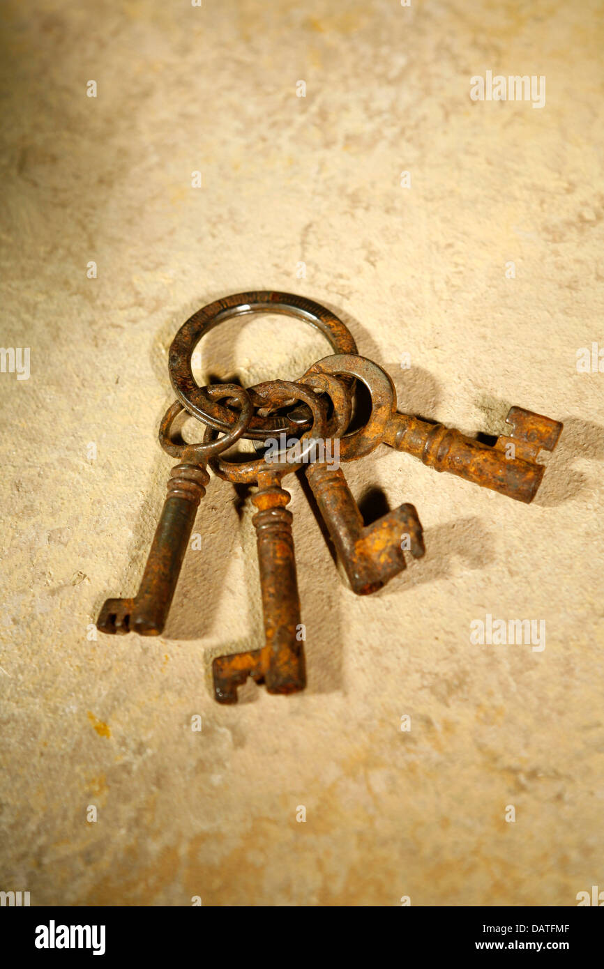 Mystery reveal hi-res stock photography and images - Alamy
