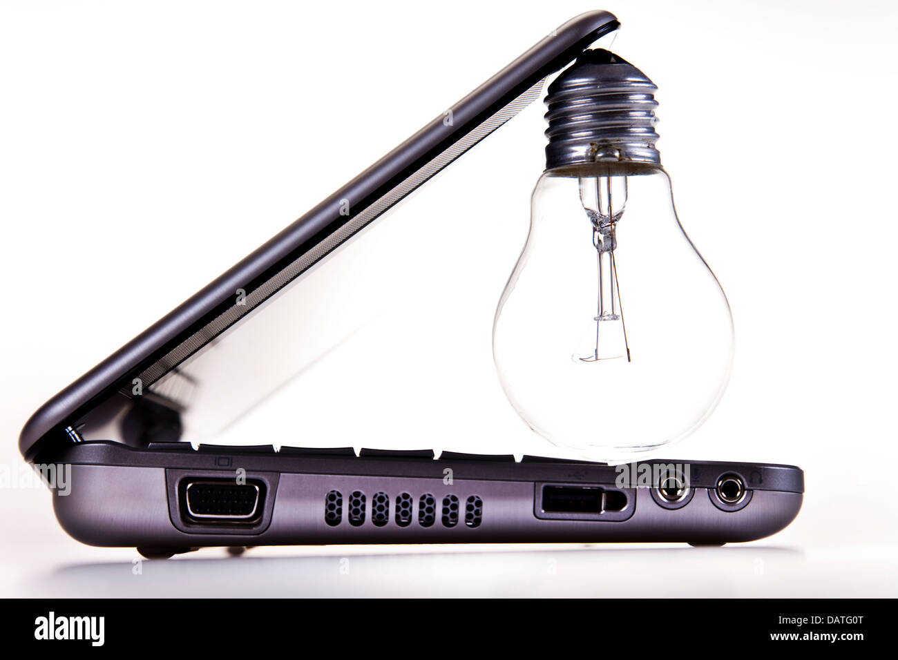 Laptop hardware hi-res stock photography and images - Alamy