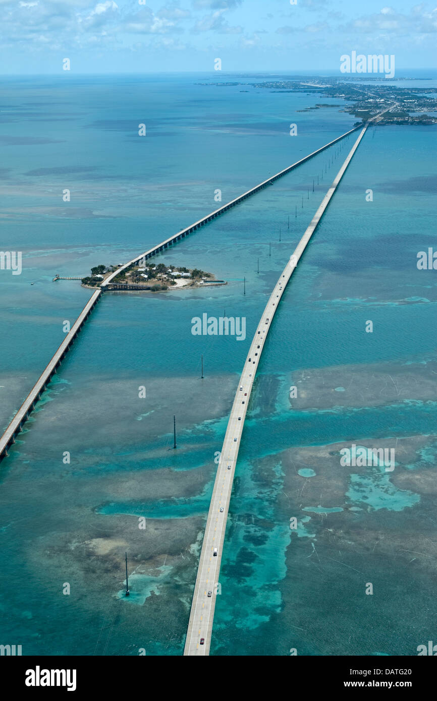 Pigeon key seven mile bridge hi-res stock photography and images - Alamy