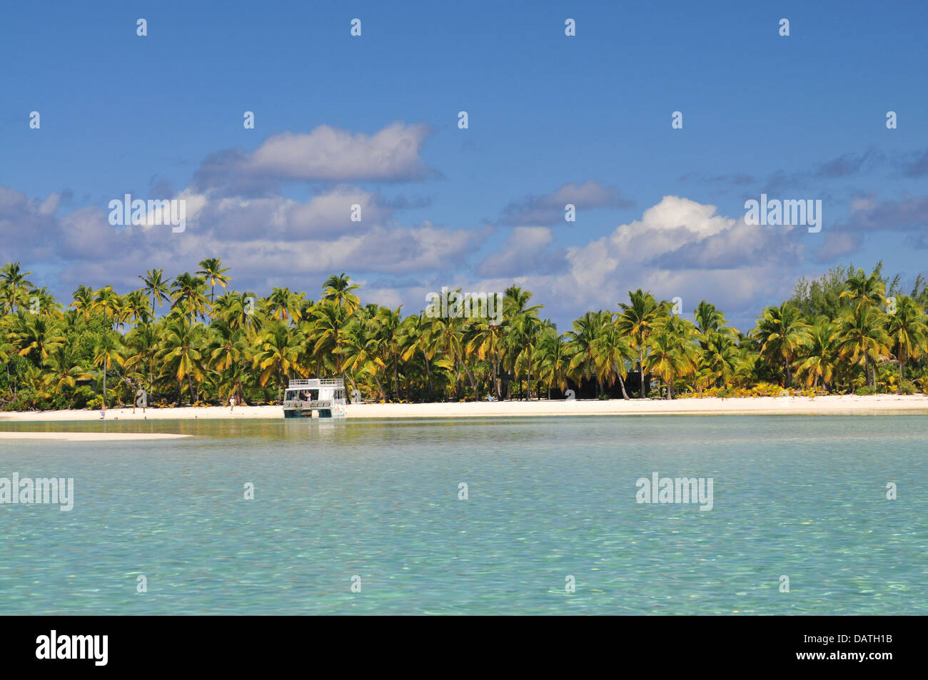 Resort cook islands hi-res stock photography and images - Alamy
