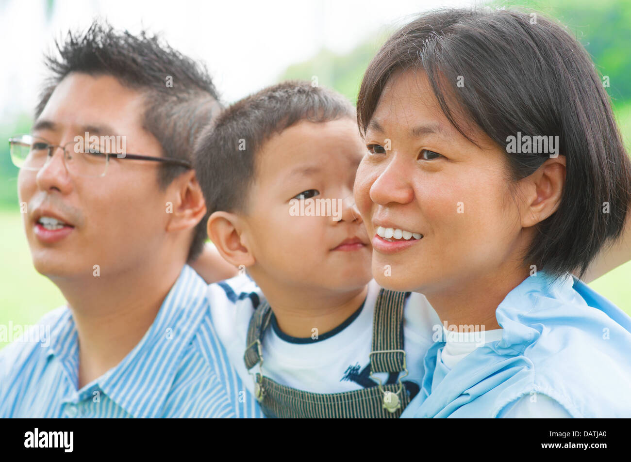 Happy Asian family Stock Photo - Alamy