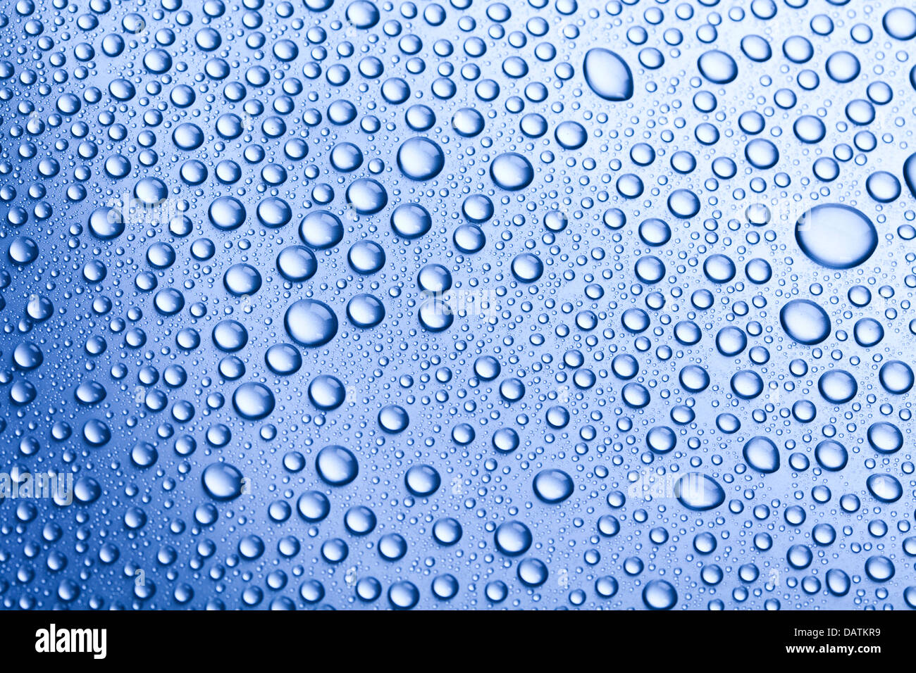 Clear cold water flash hi-res stock photography and images - Alamy