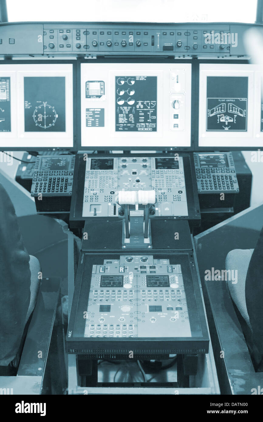 Cockpit panels hi-res stock photography and images - Alamy