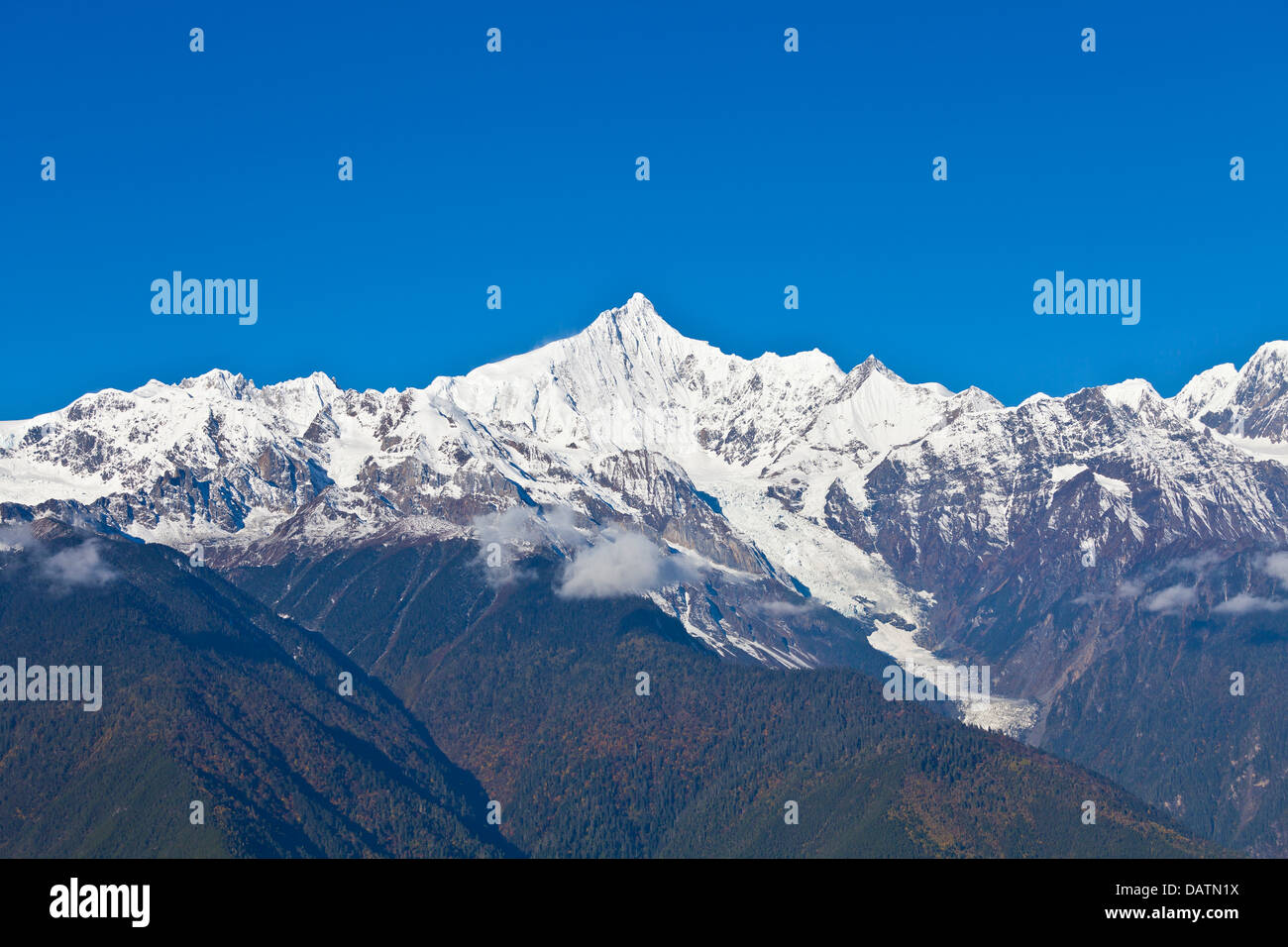 China autumn frozen hi-res stock photography and images - Alamy