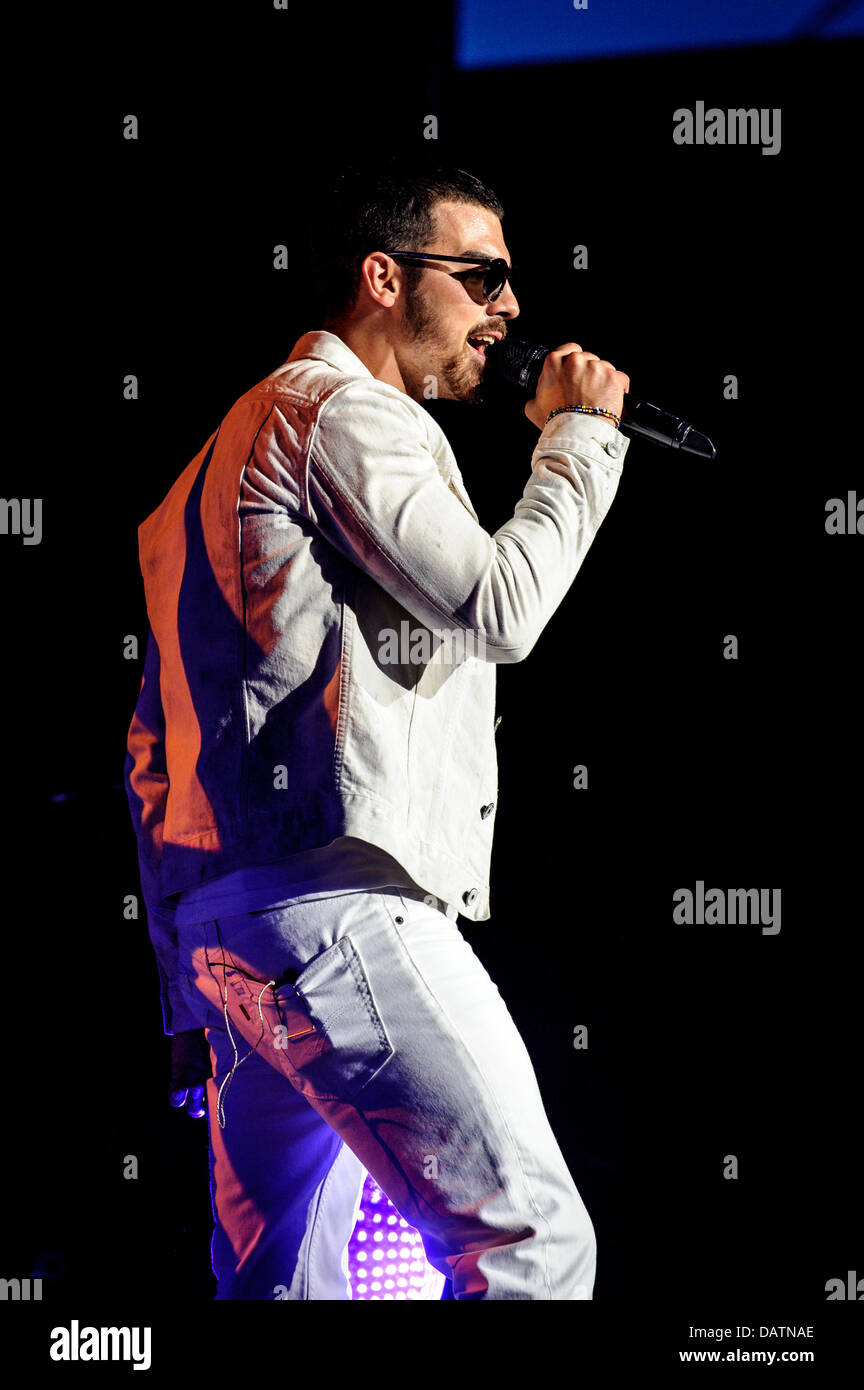 American singer joe jonas hi-res stock photography and images - Alamy