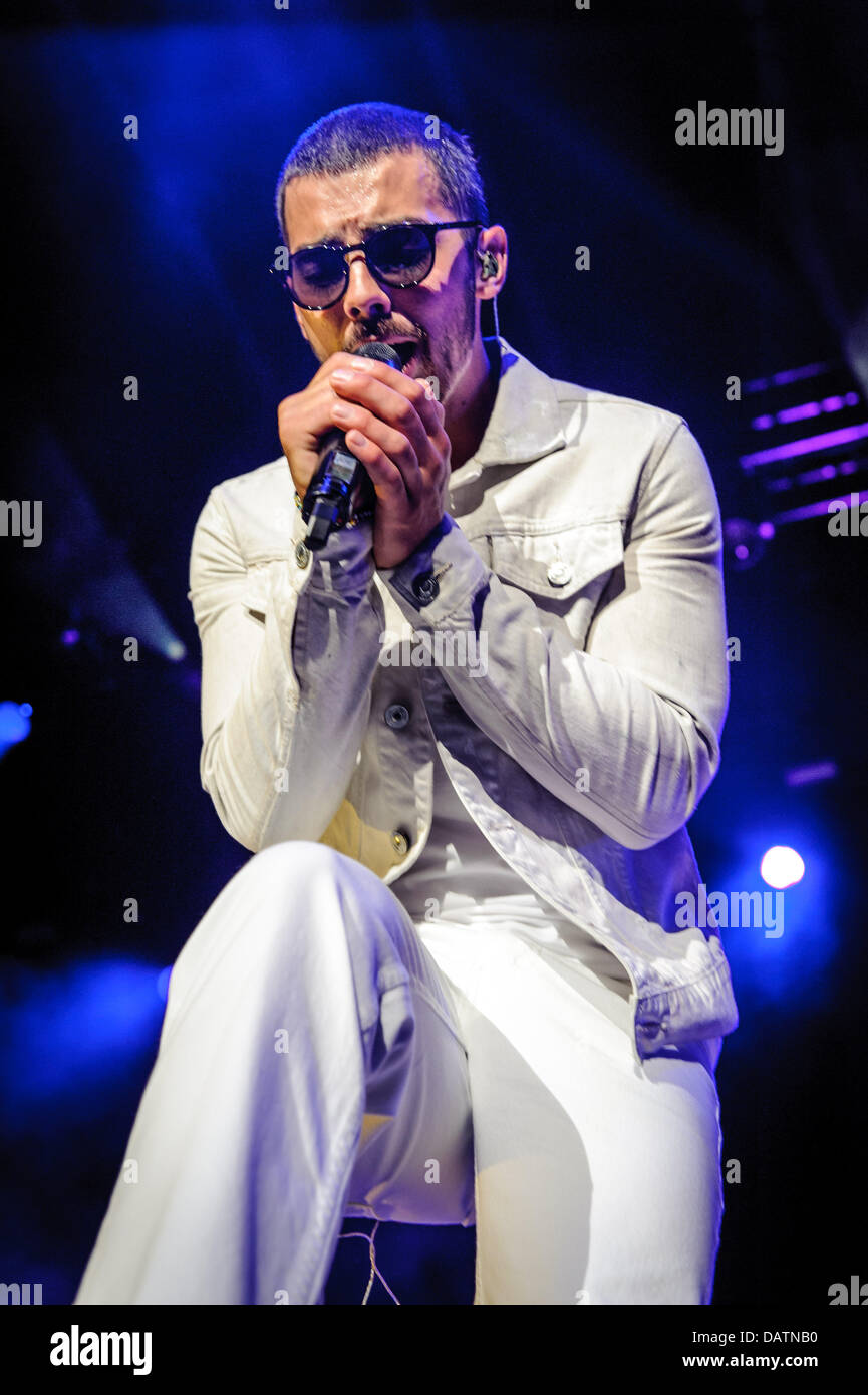American singer joe jonas hi-res stock photography and images - Alamy