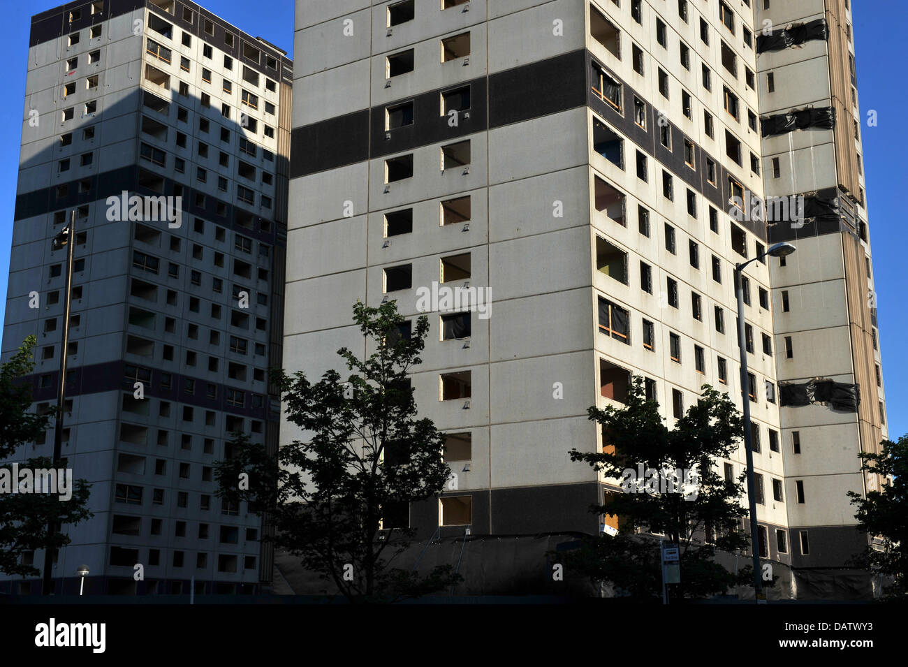 Tower blocks at Sandiefield Road, Gorbals, Glasgow, prepared for ...