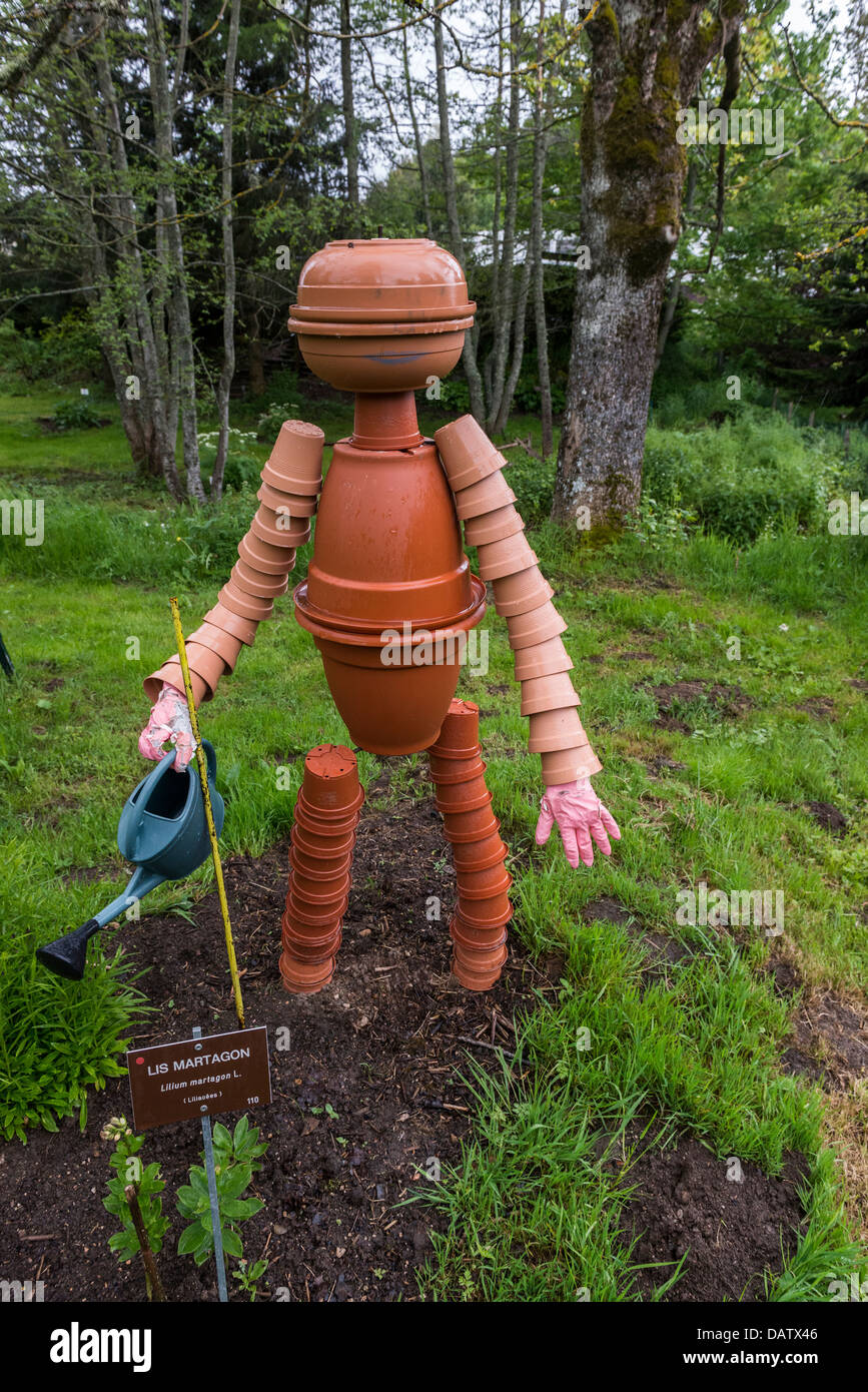 Flower pot men hi-res stock photography and images - Alamy