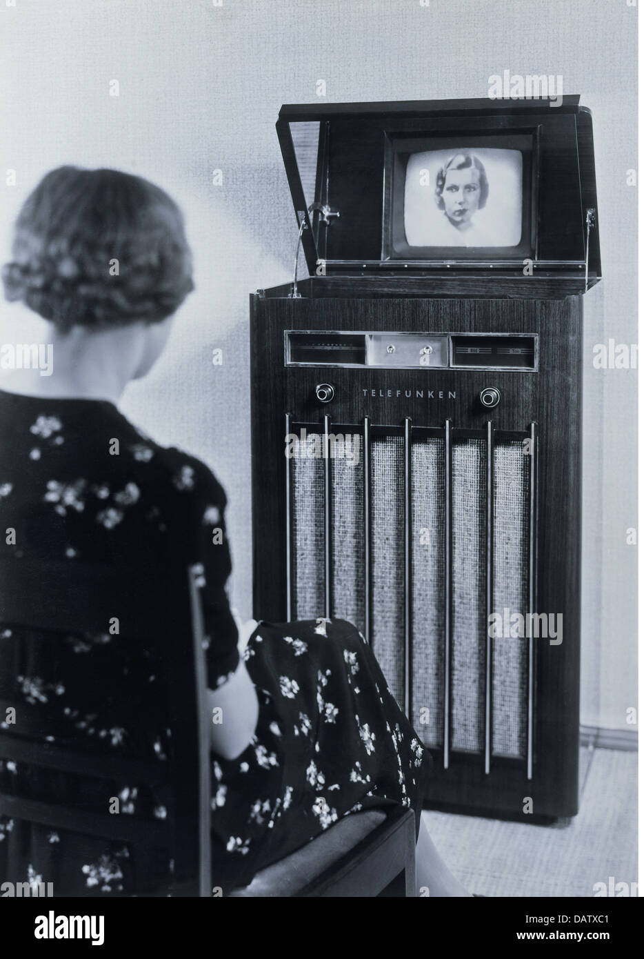 1930s Tv Stock Photos & 1930s Tv Stock Images - Alamy