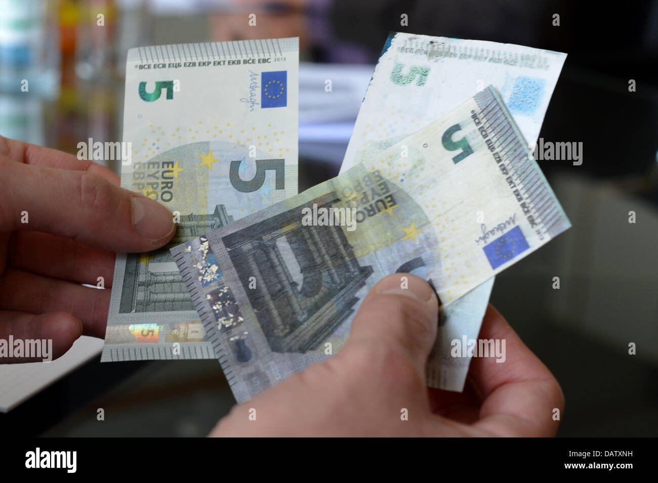 Out of circulation banknote hi-res stock photography and images - Alamy