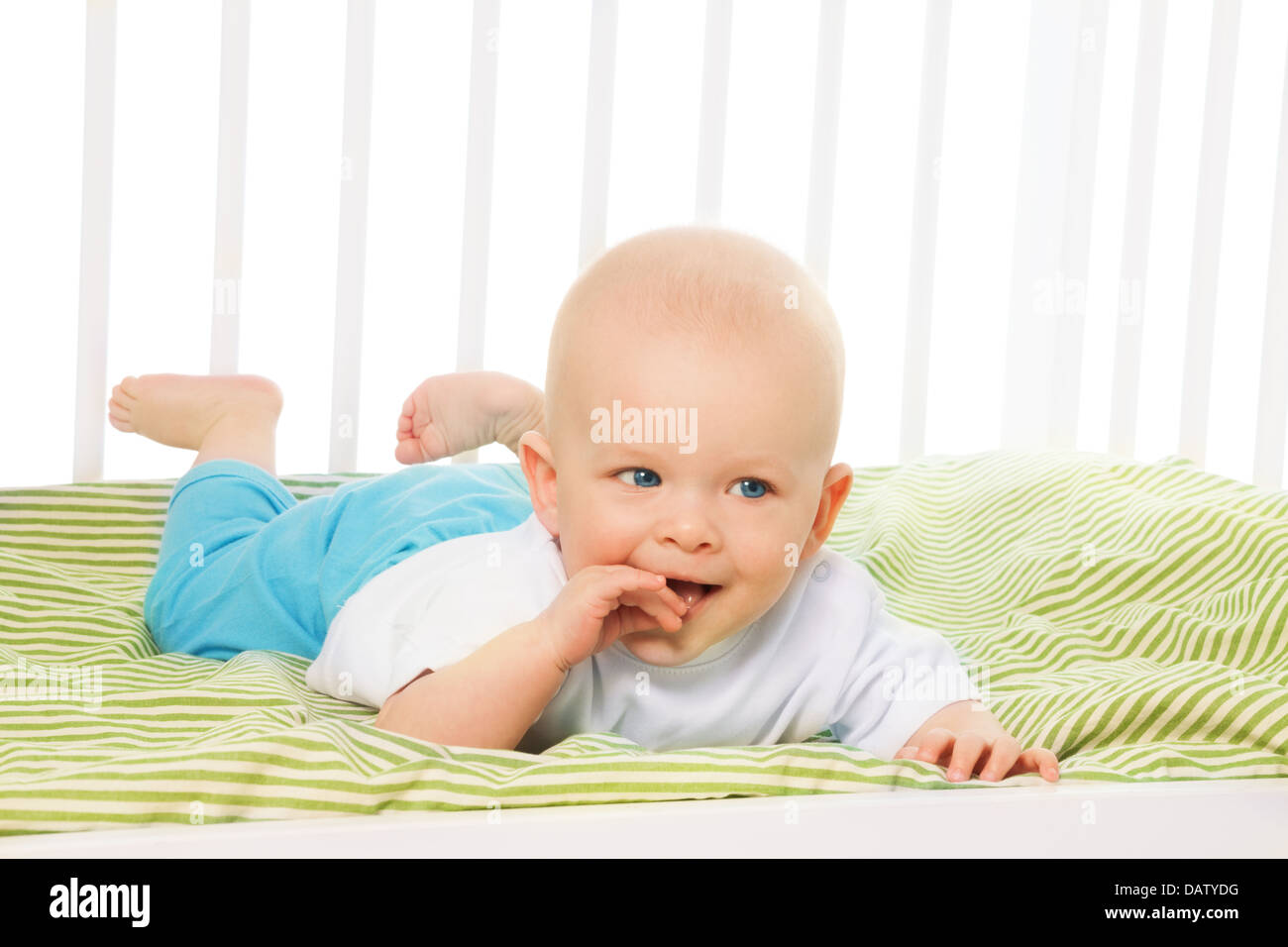 Itching child hi-res stock photography and images - Alamy