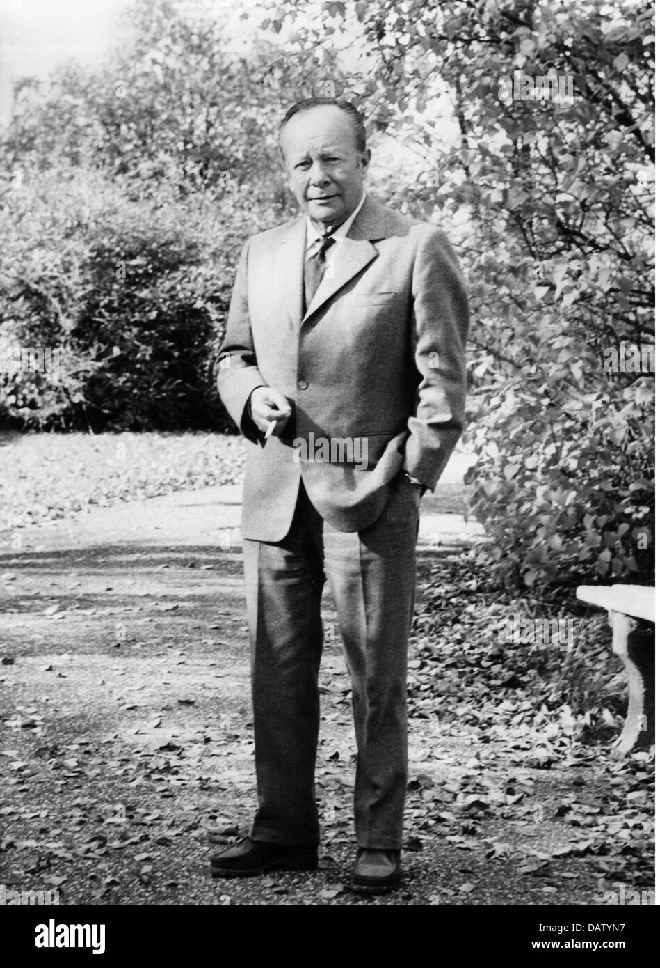 Erik Ode Black and White Stock Photos & Images - Alamy