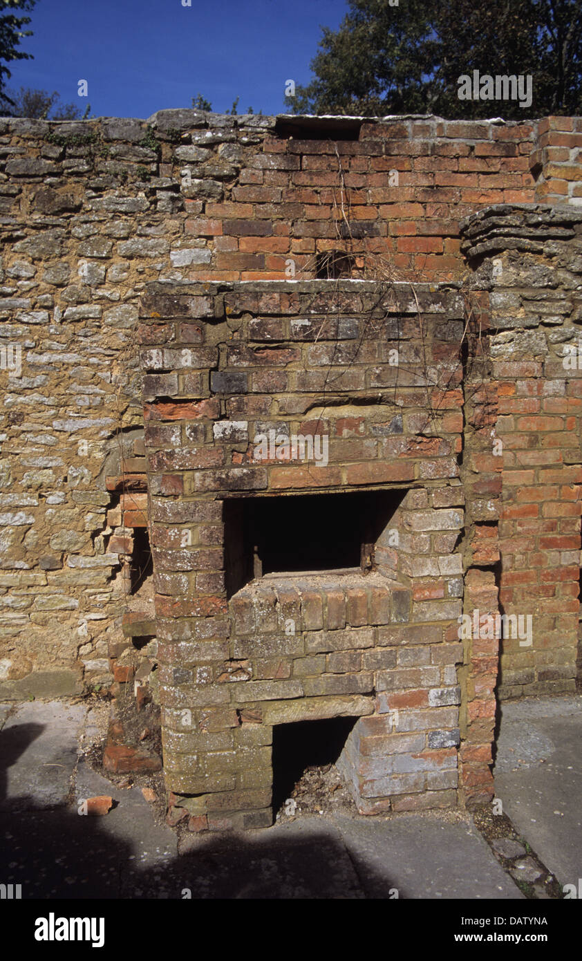 Tyneham ghost town hi-res stock photography and images - Alamy