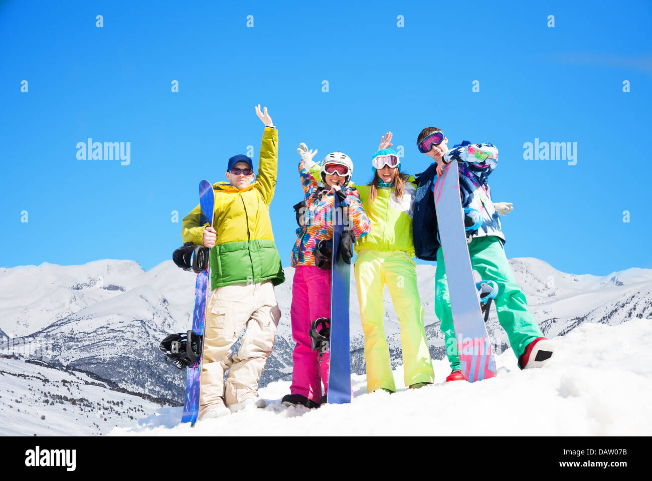 Happy friends the mountains hi-res stock photography and images - Alamy