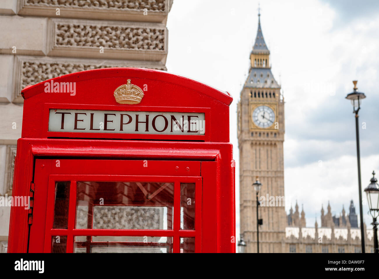 Booth telephone red box hi-res stock photography and images - Alamy