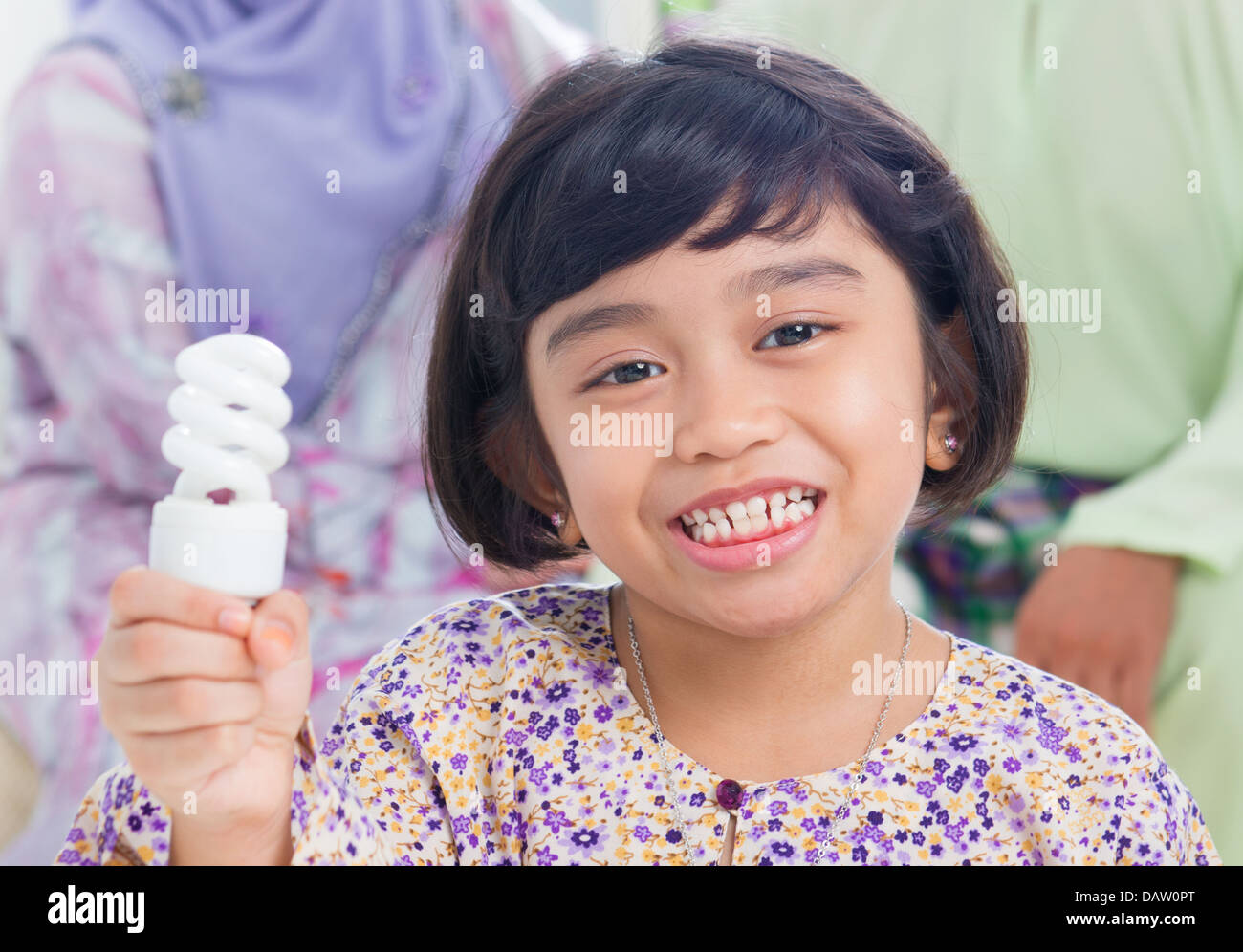 Asian girl lightbulb idea Stock Photo - Alamy Asian girl lightbulb idea Stock Photo - Alamy